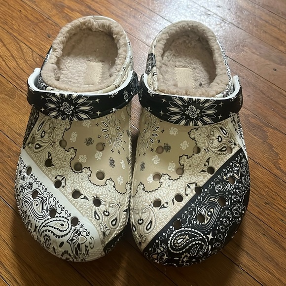 CROCS | Shoes | Authentic Crocs Only Worn Once | Poshmark